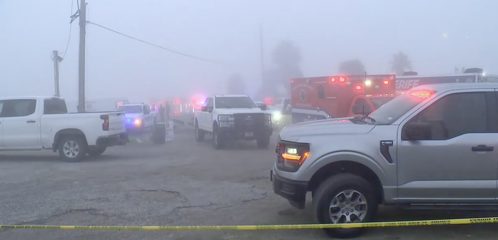 Mexican Navy Plane Crashes in Galveston, Texas - Iowa Park Leader