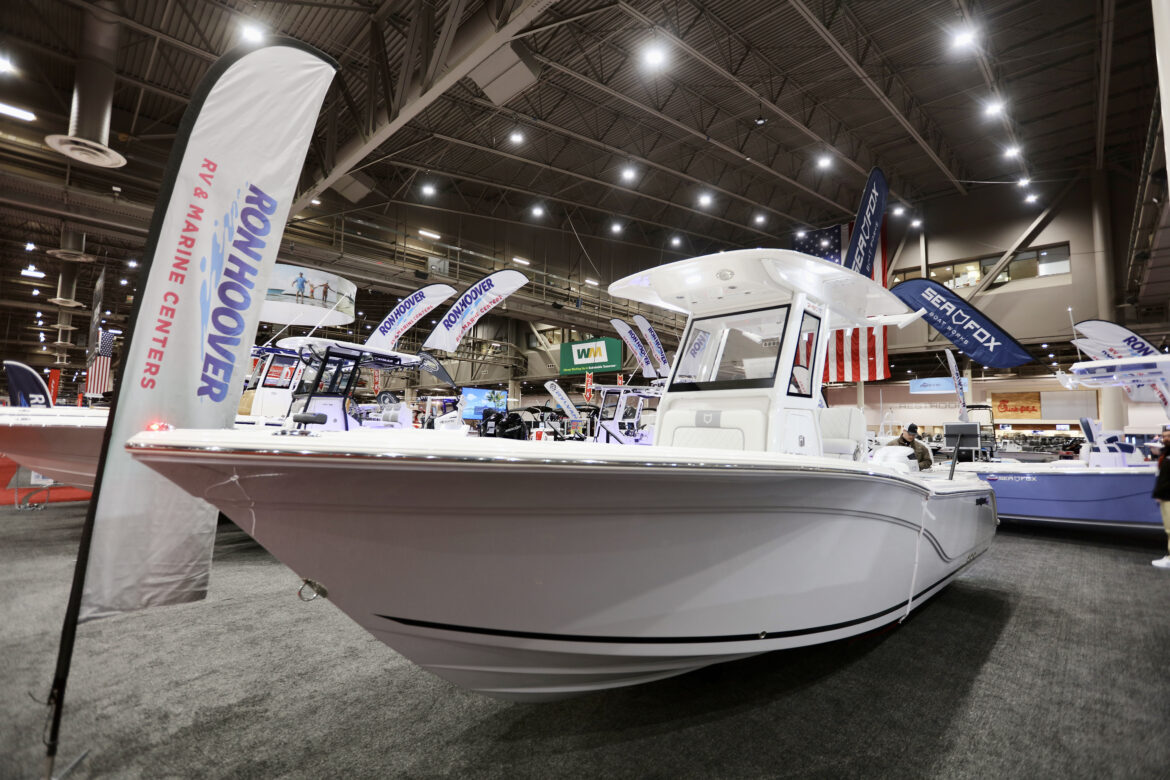 Houston AutoBoat Show Kicks Off With the Best Cars and Boats - Iowa ...